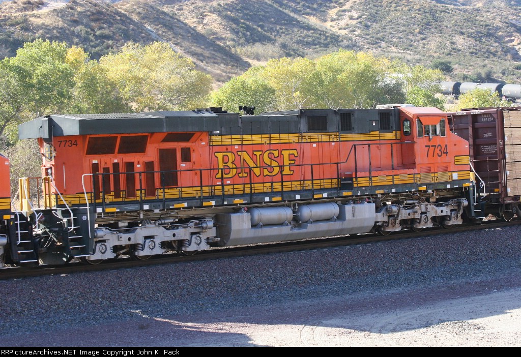 BNSF 7734